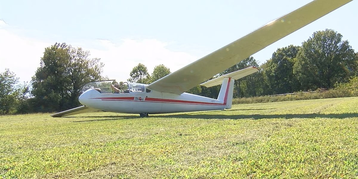 Nation’s longest-running glider club flies in Cherry Valley Nation’s longest-running glider club flies in Cherry Valley